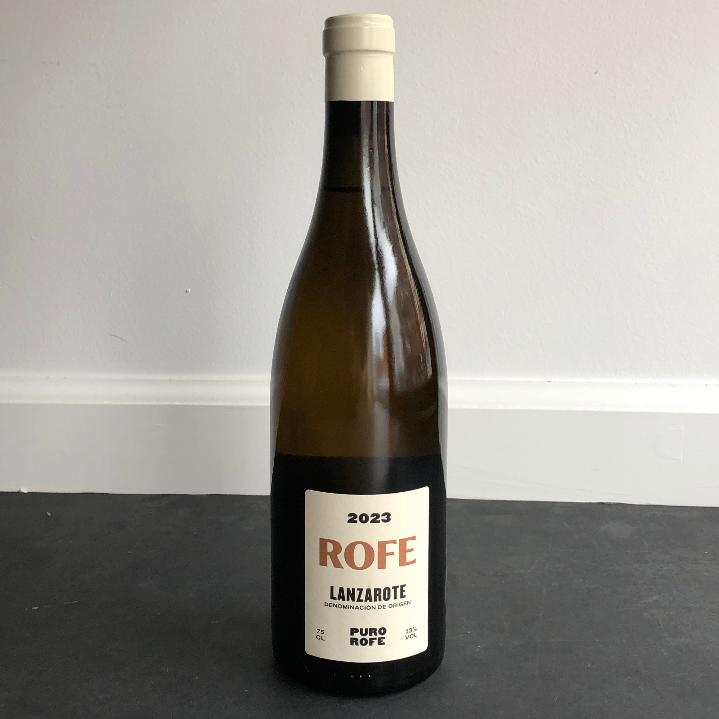 2023 Puro Rofe 'Rofe' Blanco Lanzarote, Spain – Leon & Son Wine and Spirits